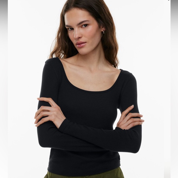 Aritzia | Tops | Aritzia Tna Black Ribbed Long Sleeve Basic Top Xs | Poshmark
